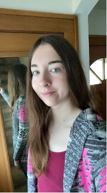 Elizabeth Mackin's Instagram, Twitter & Facebook on IDCrawl